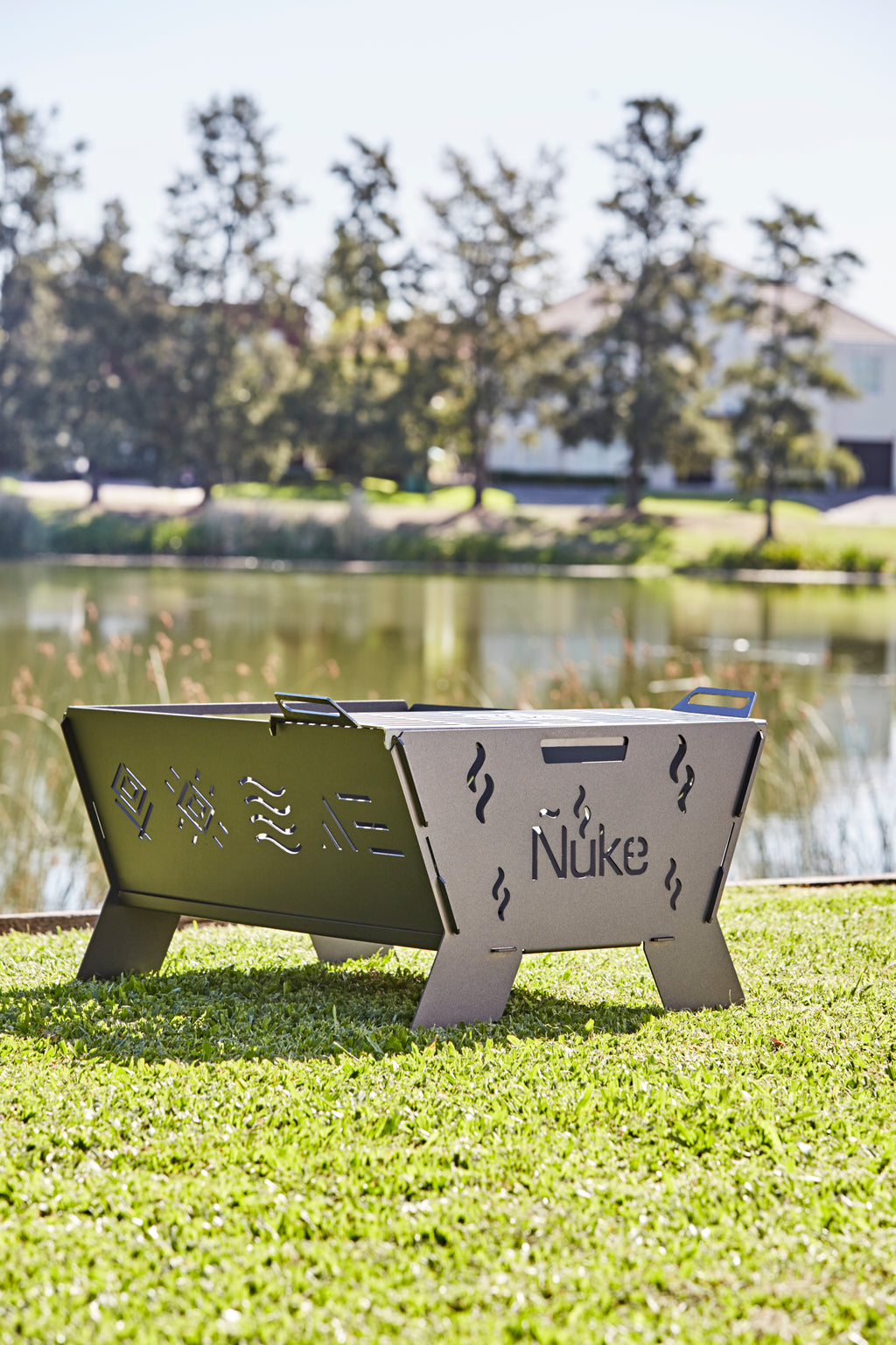 Ñuke Huapi 70 - Collapsible Fire Pit Grill – Nuke BBQ